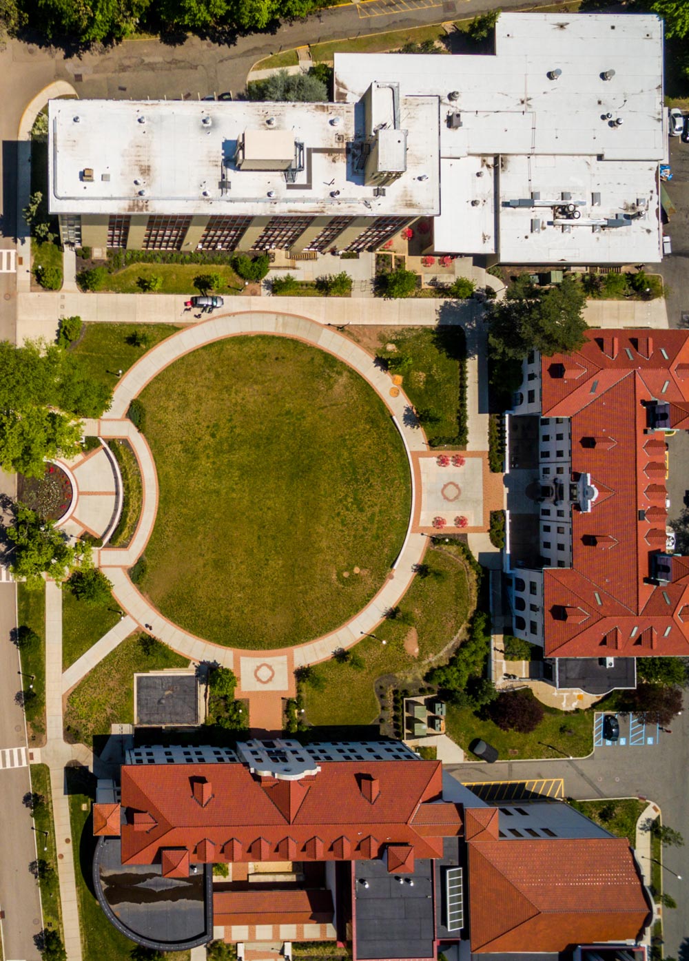 Housing – Undergraduate Admissions - Montclair State University