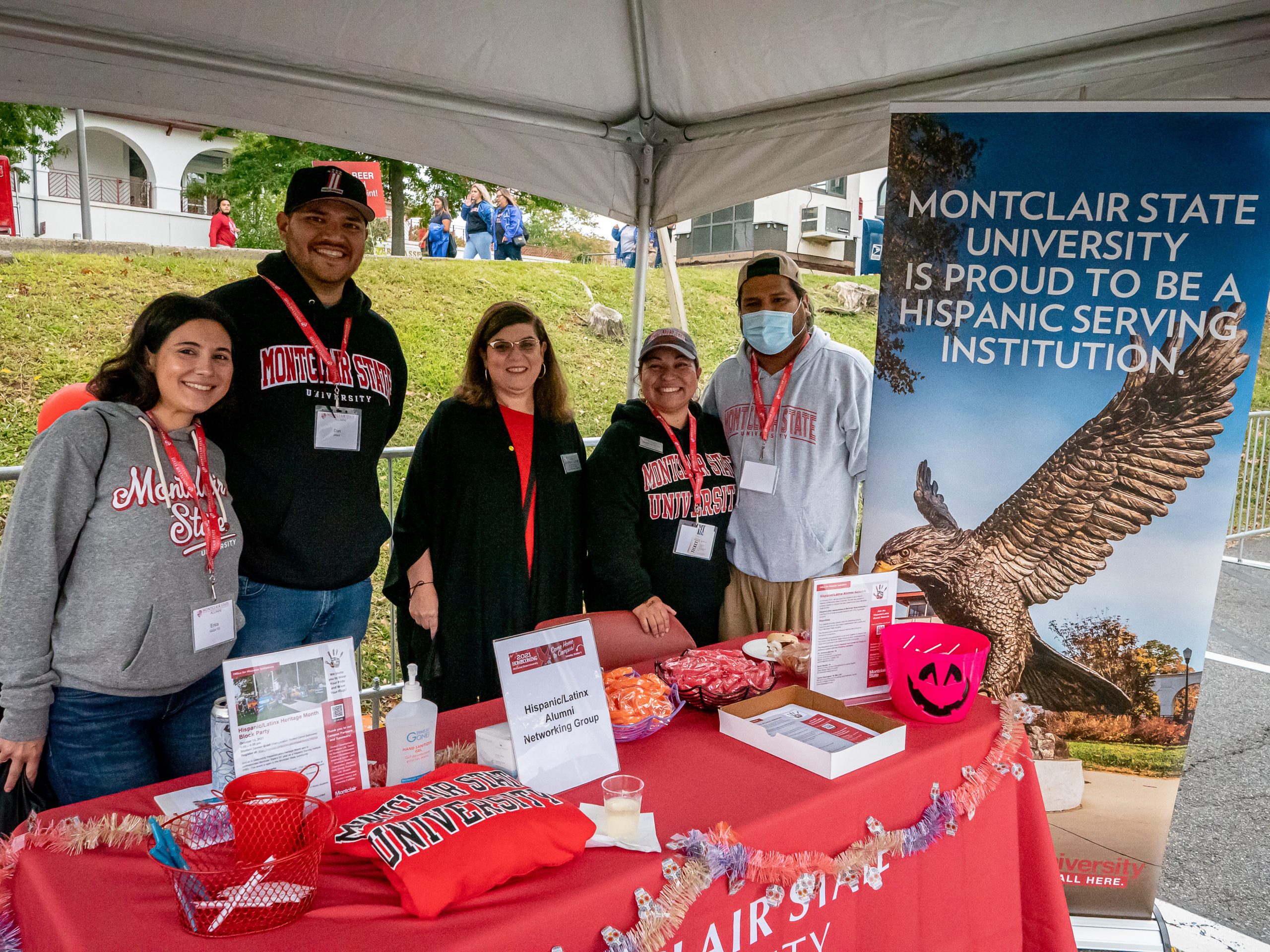 Back On Campus: Homecoming 2021 – Alumni - Montclair State University