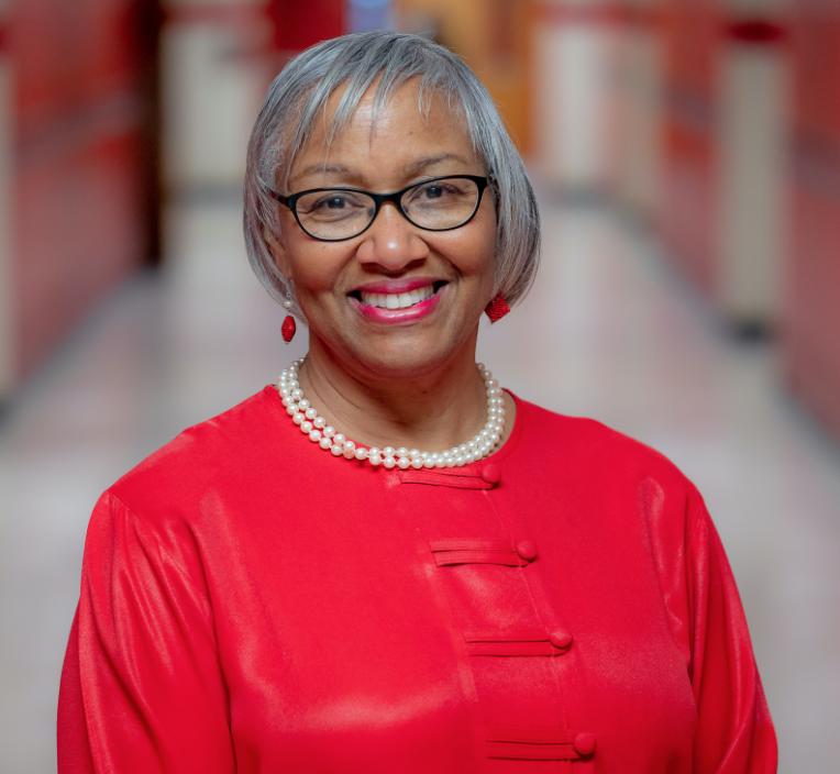 Dr. Jennifer Robinson Believes NJ Schools “Rule” – College Of Education ...