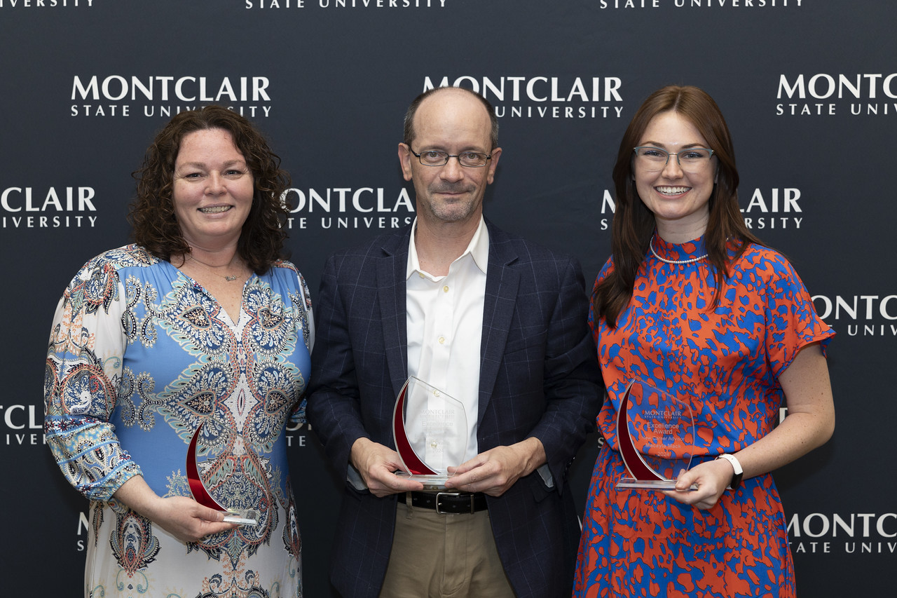 CHSS Staff Recognized For Advising And Career Services Excellence – College Of Humanities And ...