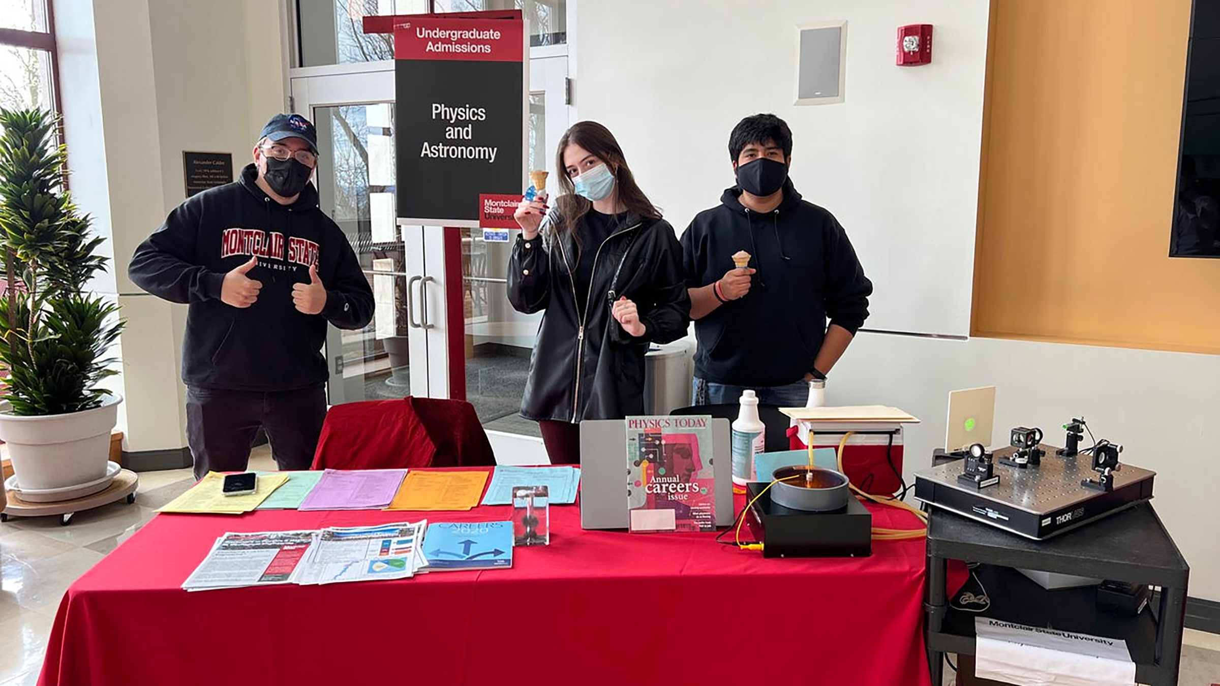 CSAM Stands Out At Accepted Students Days – College Of Science And ...