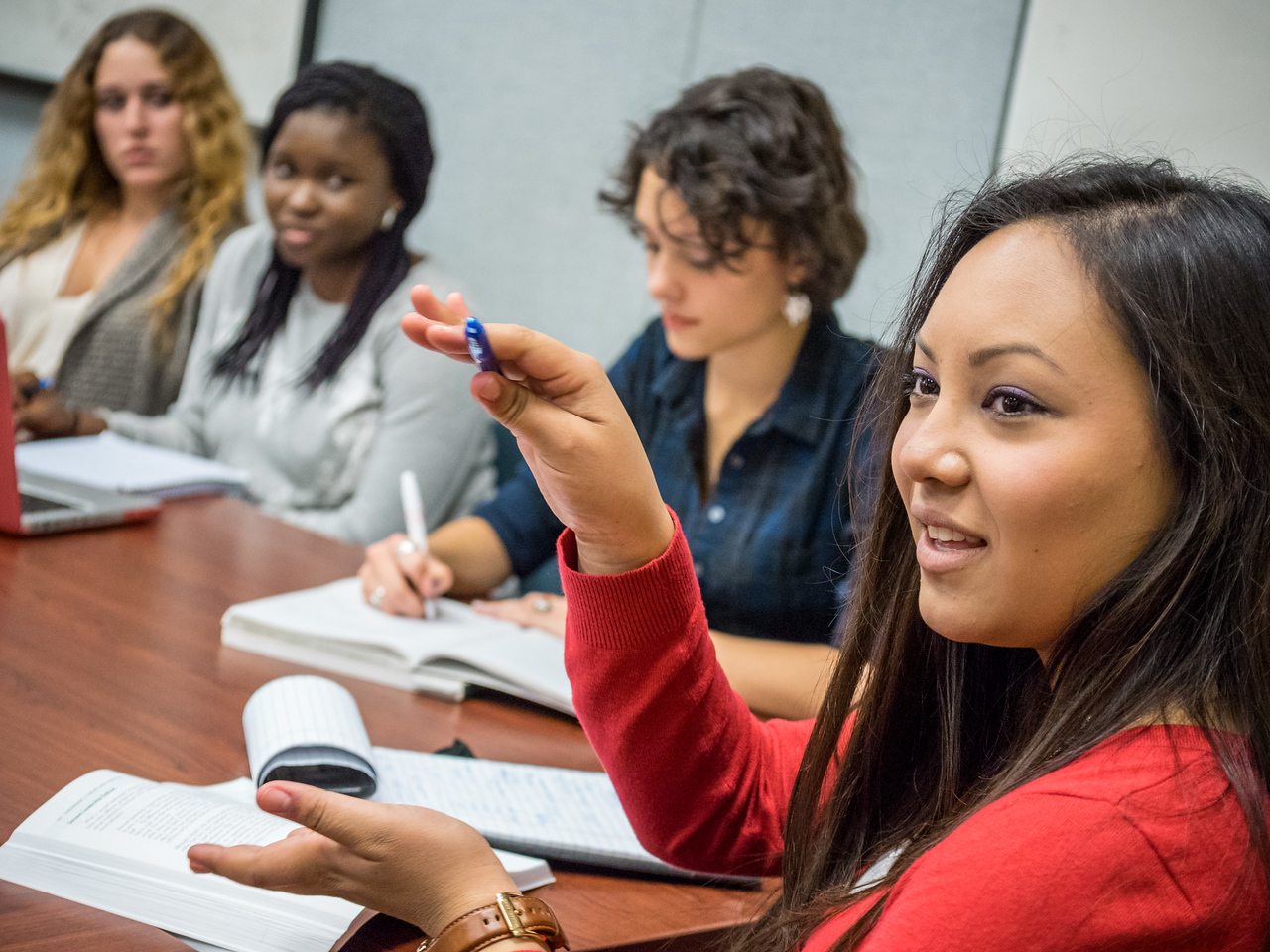 Political Discussions In The Classroom: Dos And Don’ts – Office For ...