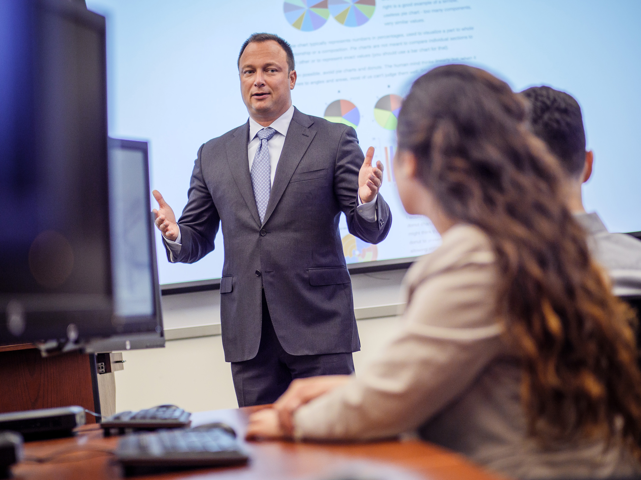 Graduate Degree In Business Analytics Taps Into Future Of Big Data ...