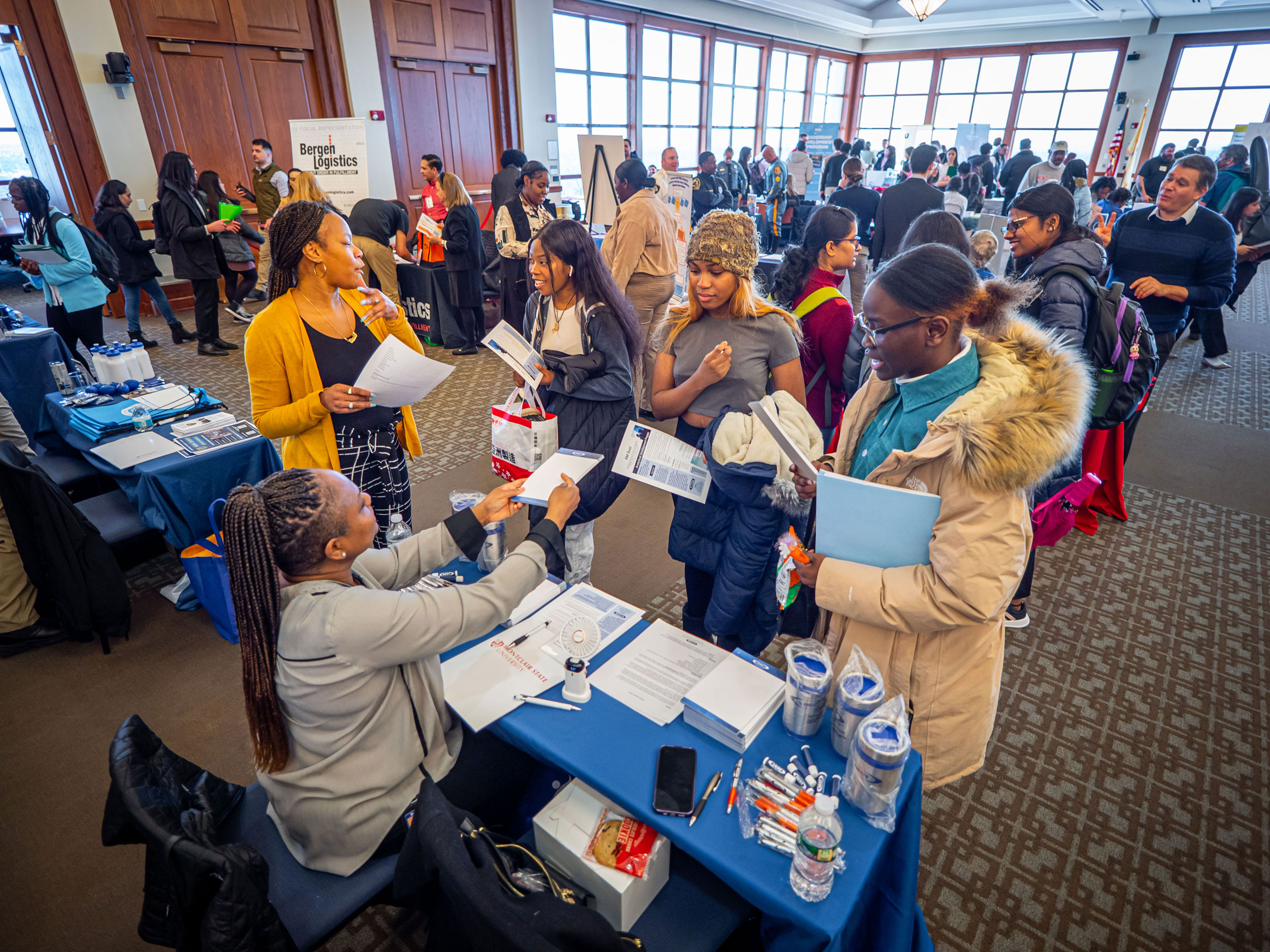 Career And Internship Fair Draws Nearly 500 Students – Press Room ...