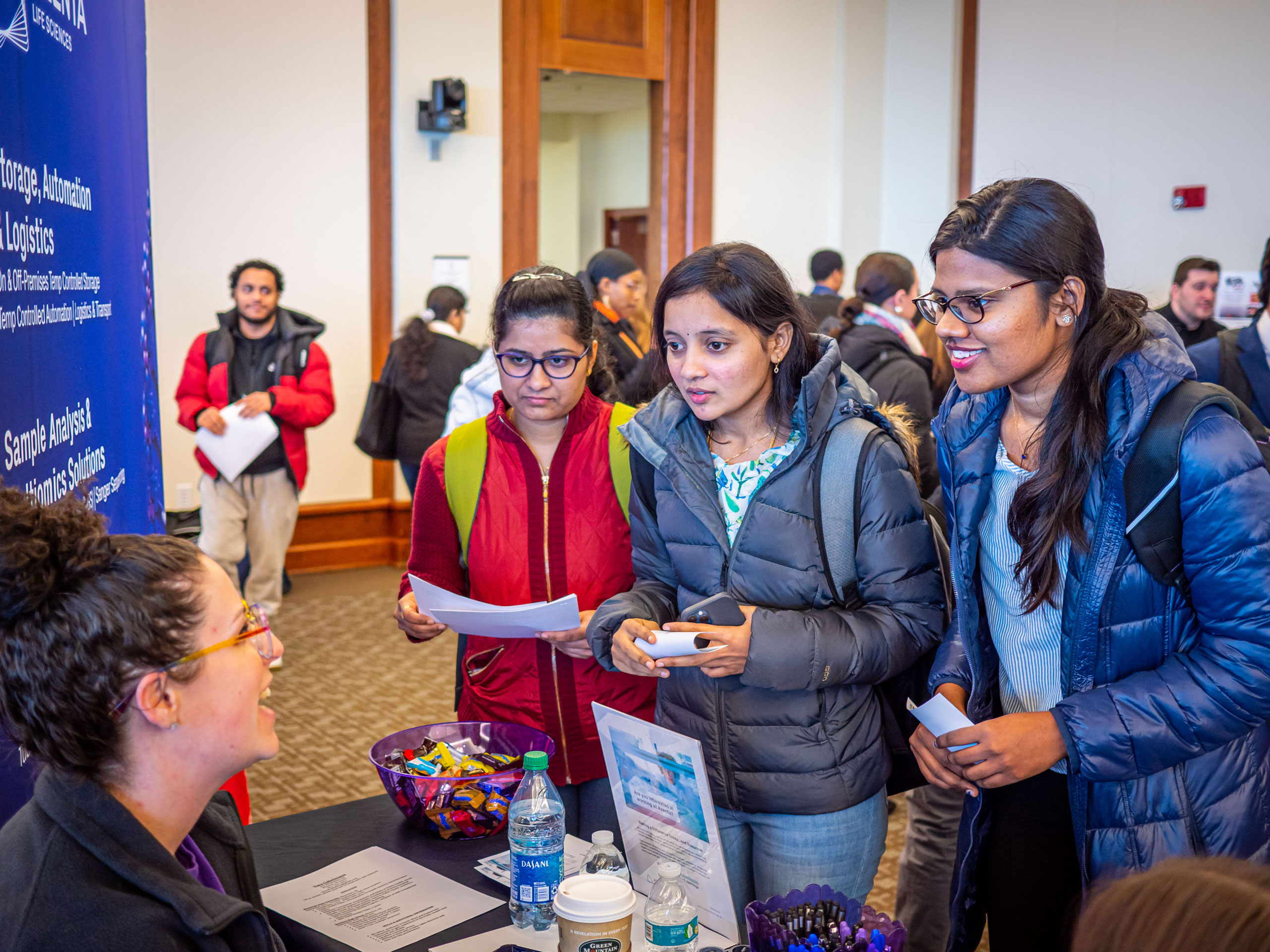 Career And Internship Fair Draws Nearly 500 Students – Press Room ...