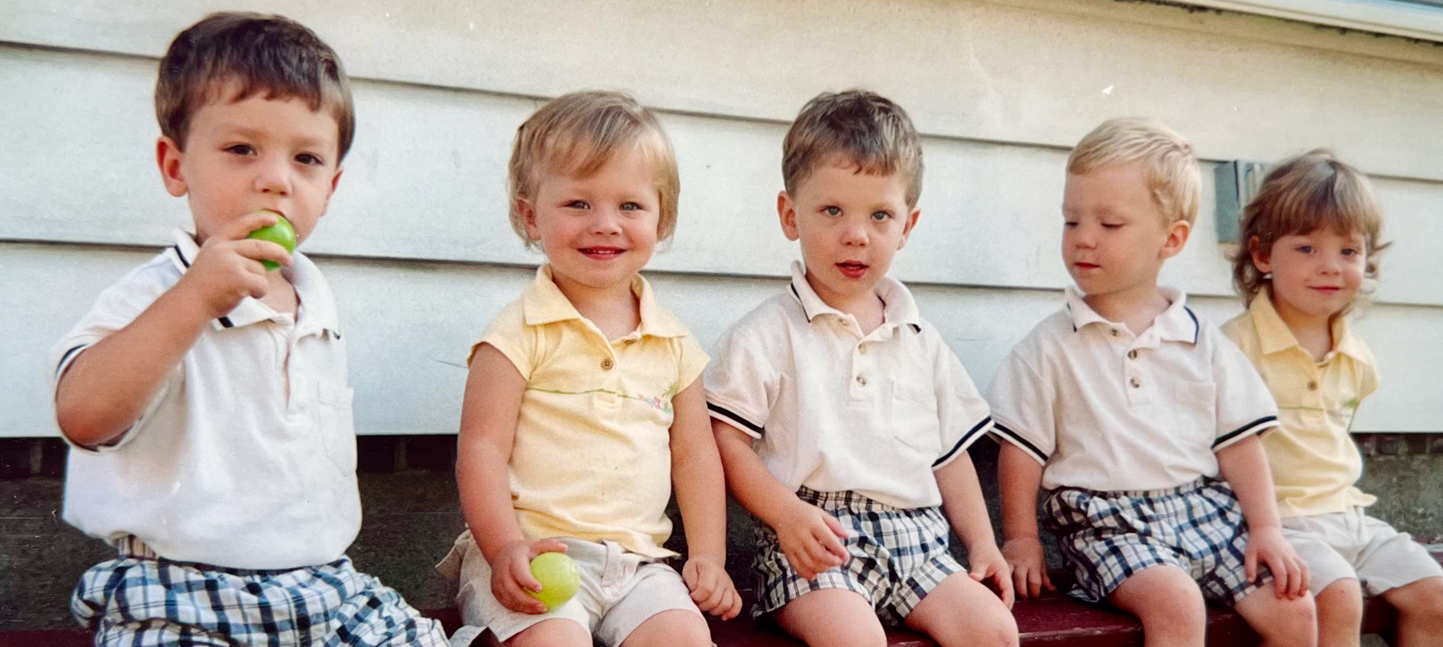 N.J. Quintuplets Make History As They Graduate From Montclair State ...
