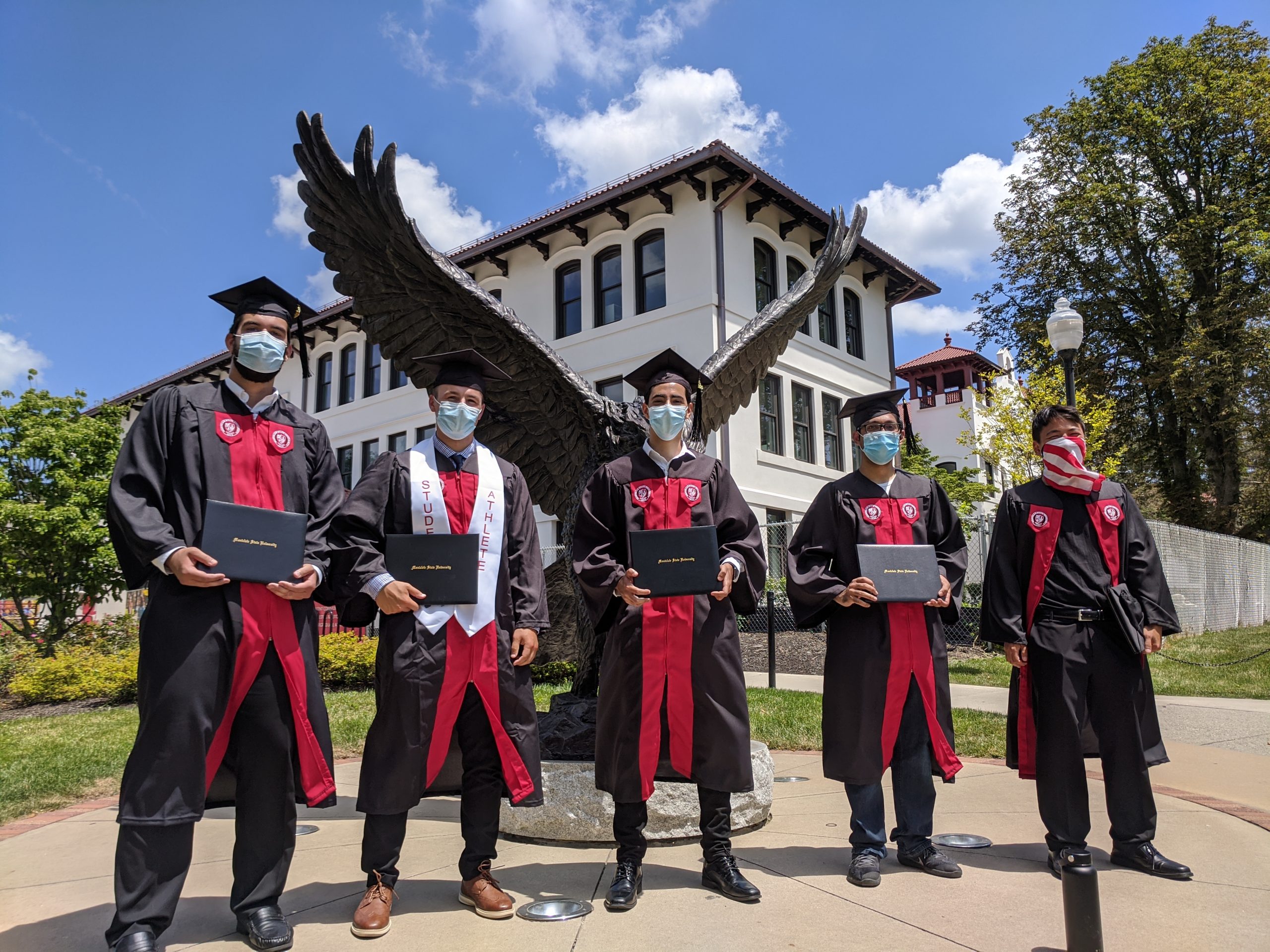 Congratulations To Our Largest Class Of Graduating Physics Majors ...