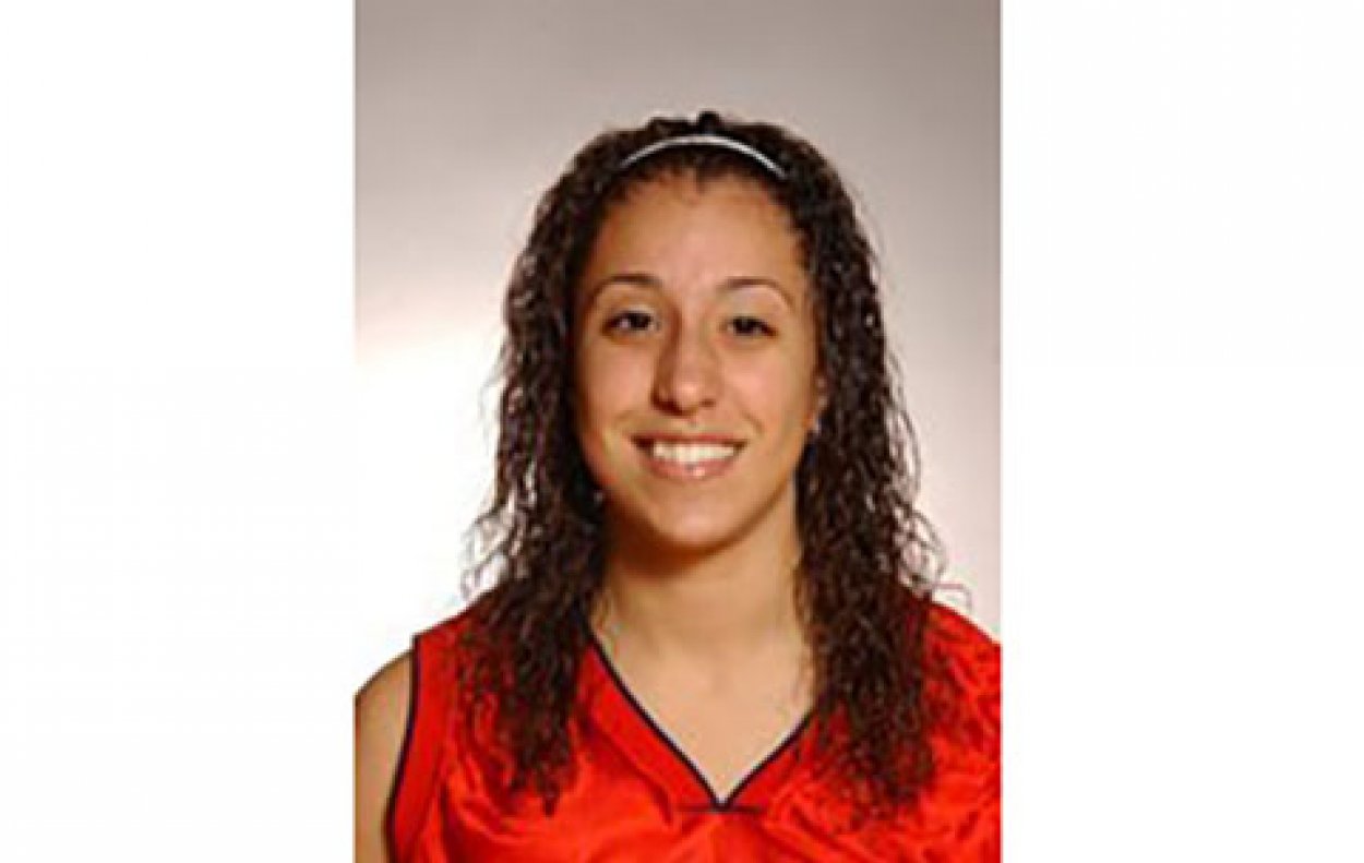 Stephanie Guzman ’06 – Alumni - Montclair State University