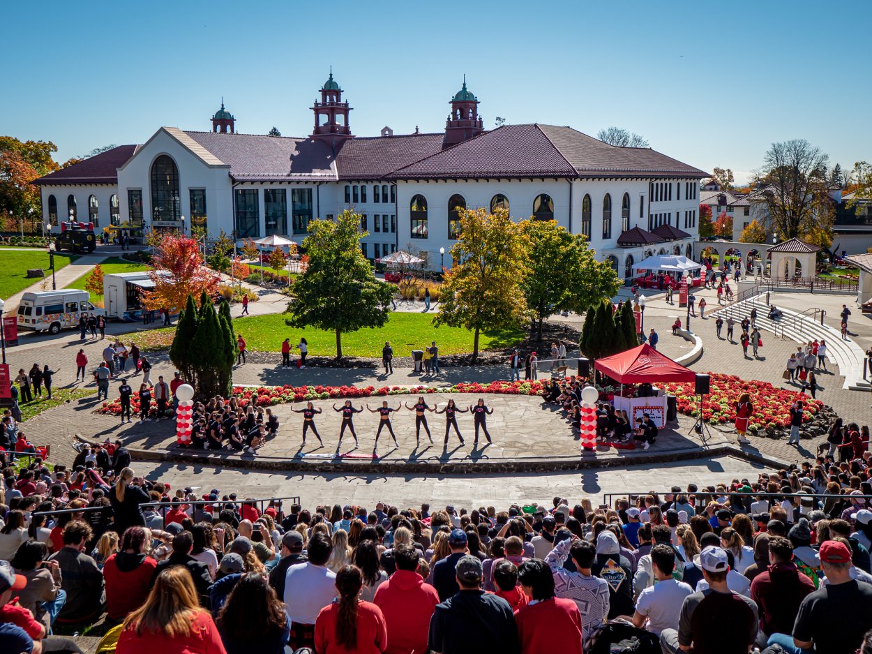Amphitheater – College Of The Arts - Montclair State University
