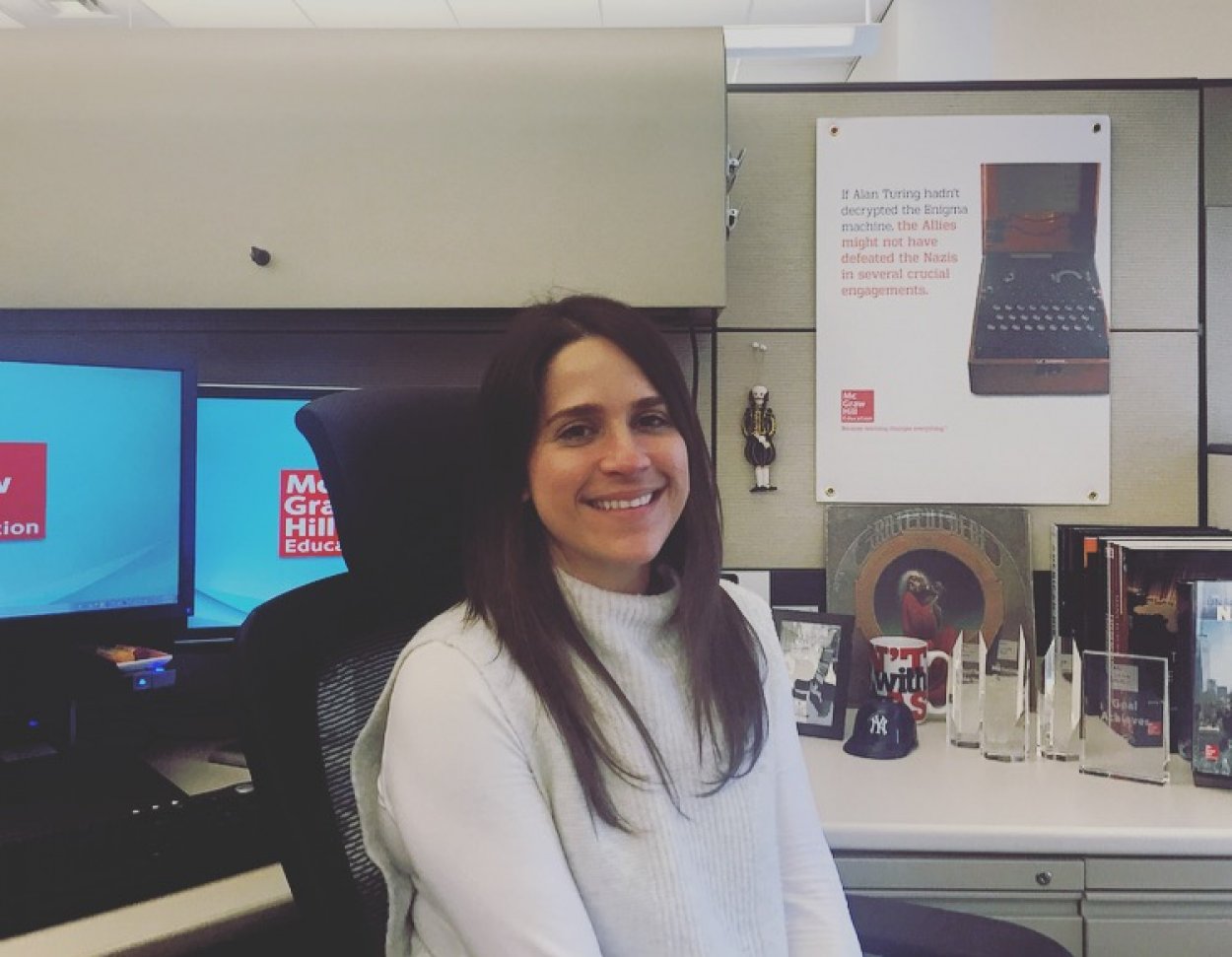 Alexandra Schultz ’09 – College Of Humanities And Social Sciences ...