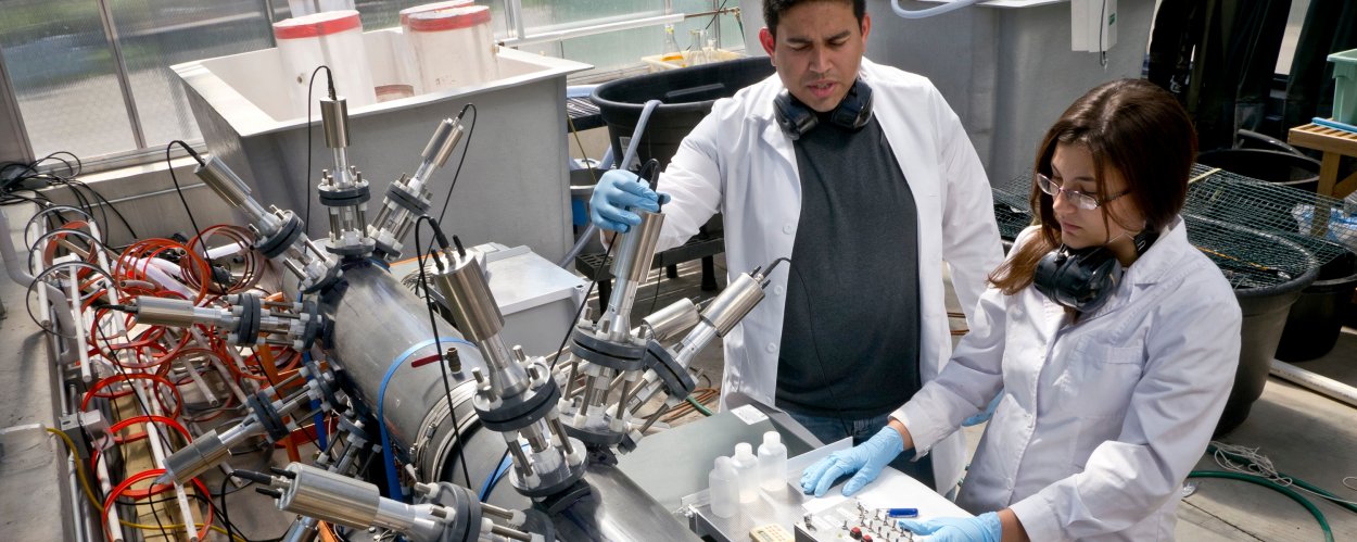 Equipment In CSAM – College Of Science And Mathematics - Montclair ...