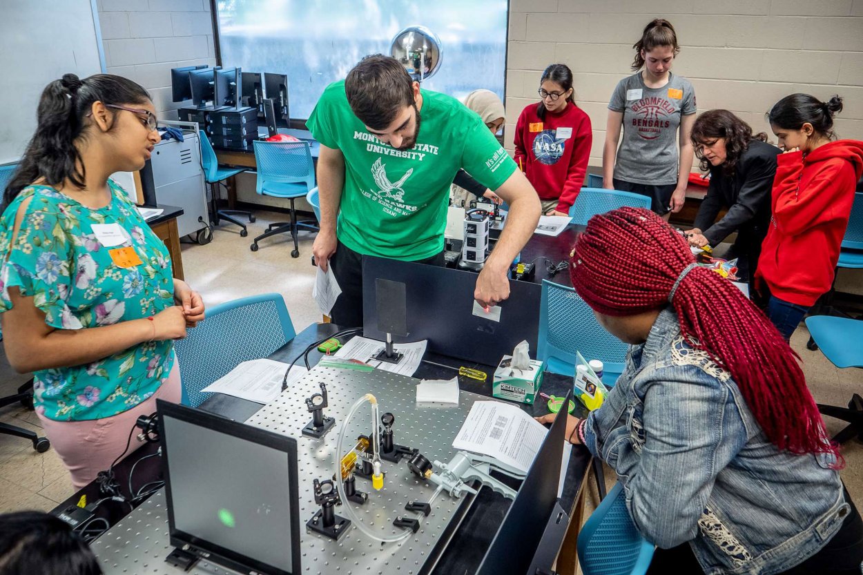 Teentech Empowers Girls To Envision STEM Careers – College Of Science ...