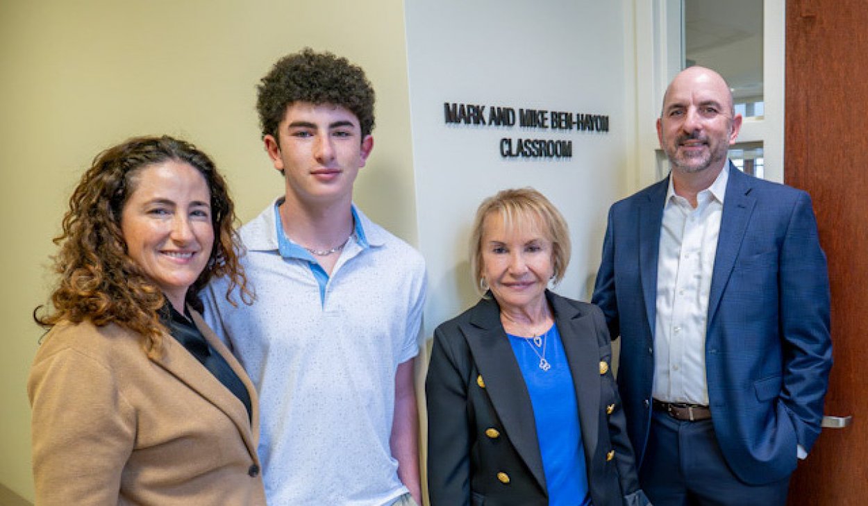 A Lasting Tribute – Giving - Montclair State University