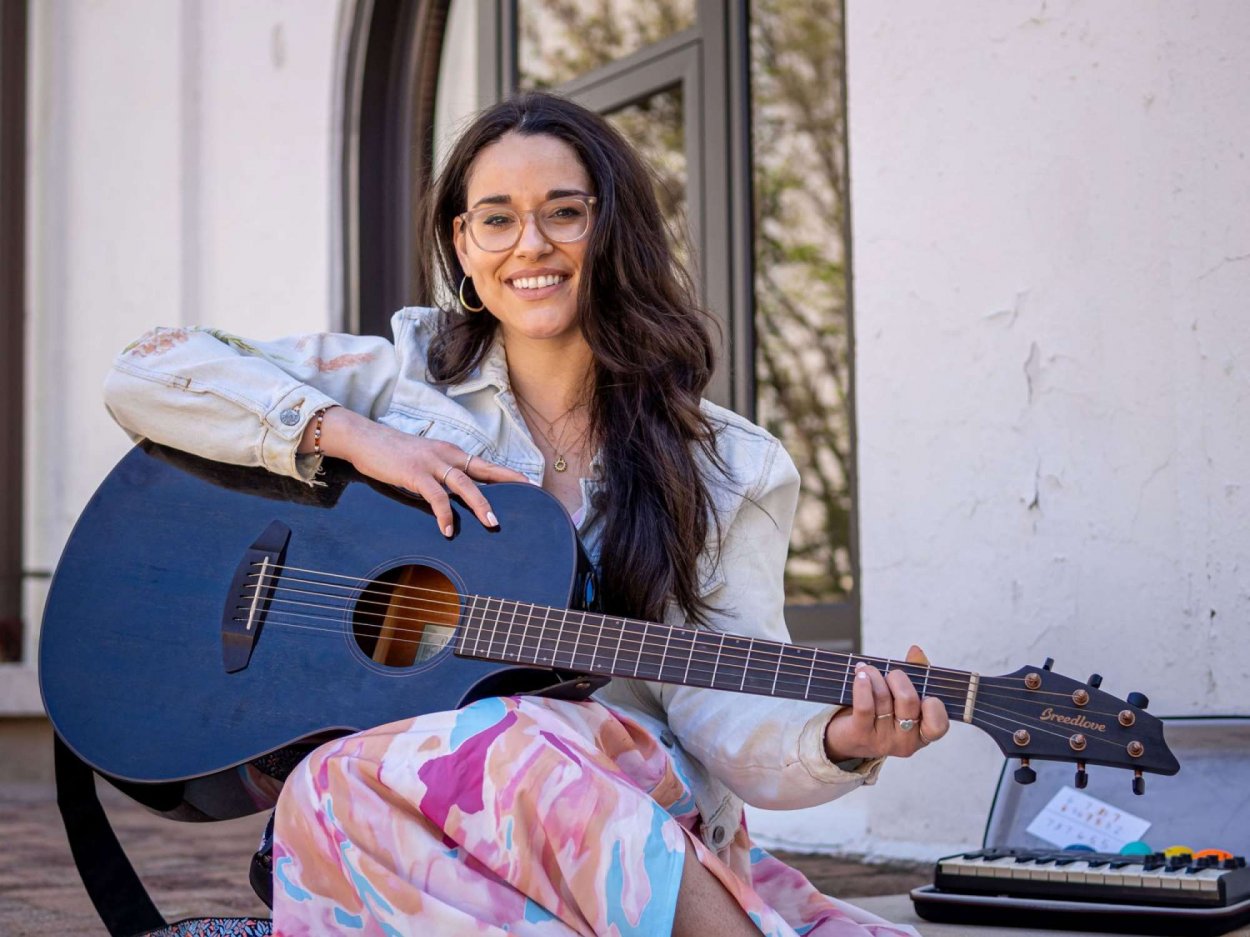 How A Professional Singer Found Her Calling In Music Therapy At The ...