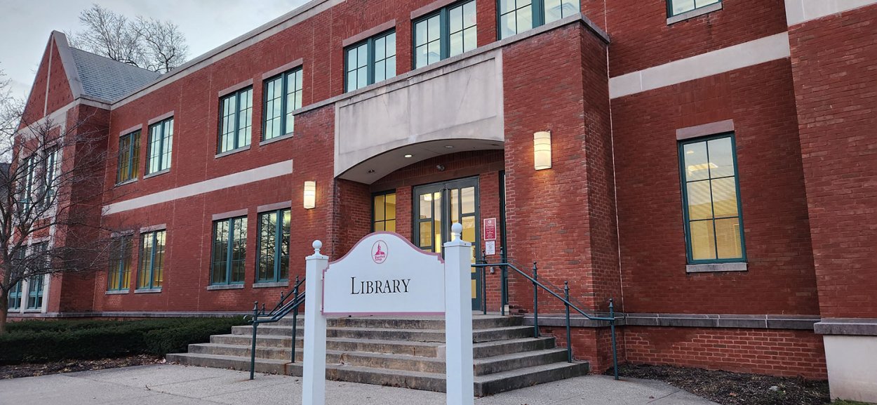 Bloomfield College Library Tour – University Libraries - Montclair ...