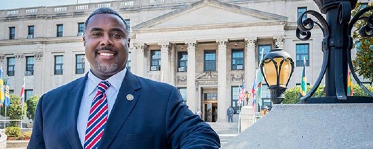 Mr. Mayor – Lester E. Taylor III ’97 – Political Science And Law ...