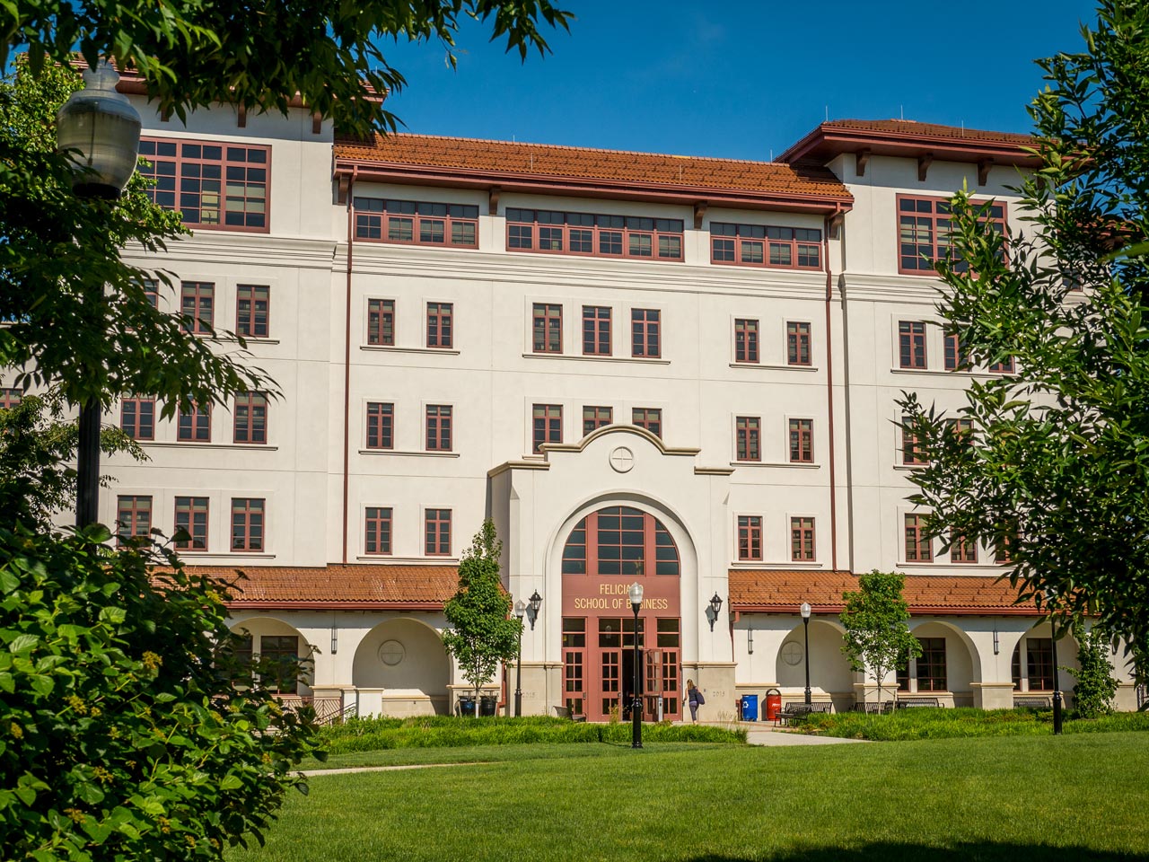 Strategic Plan 2025 - Project Soar - Montclair State University